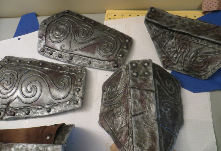 Aela the Huntress Costume: Build - LyddiDesign Costumes‎